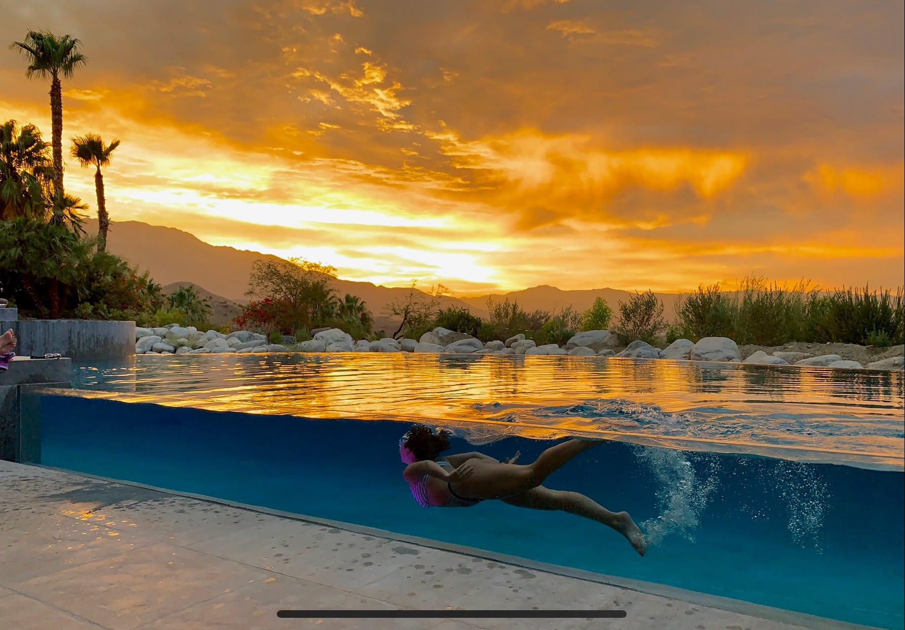 Rancho Mirage Pool Showcase with R-Cast Acrylic Panel - Underwater ...